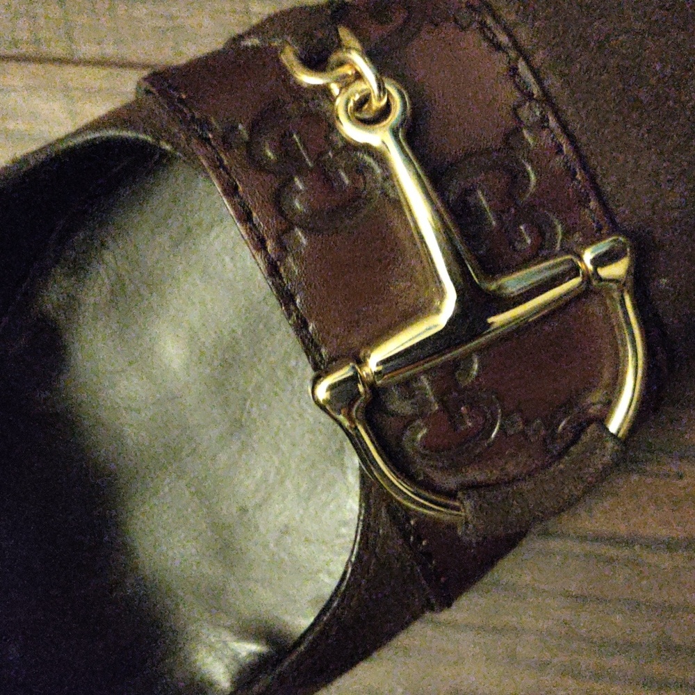 Gucci Hardware #146761 (Right Shoe Only) - Gem